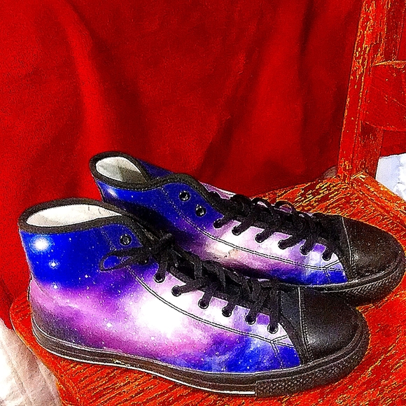 Can't find a name on them | Shoes | High Top Tennis Shoes Size 1 With ...